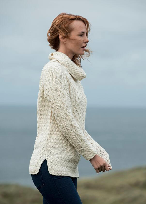 Angesagte, irische Wollpullover, Strickjacken und Accessoires für Damen